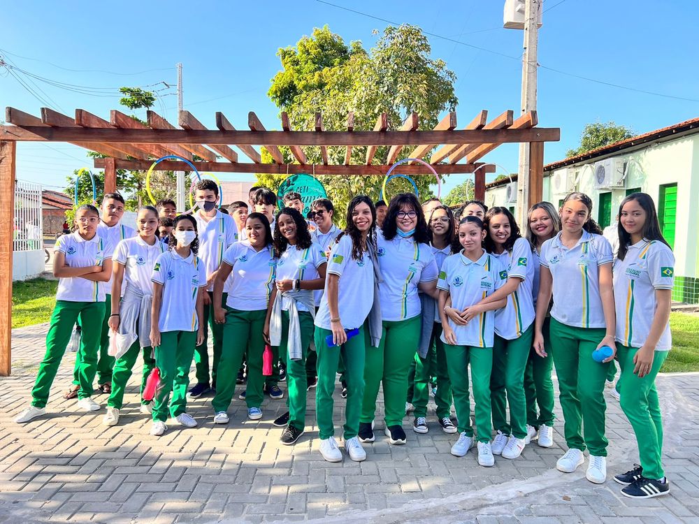 Seduc anuncia distribuição de fardamento para alunos das escolas ...